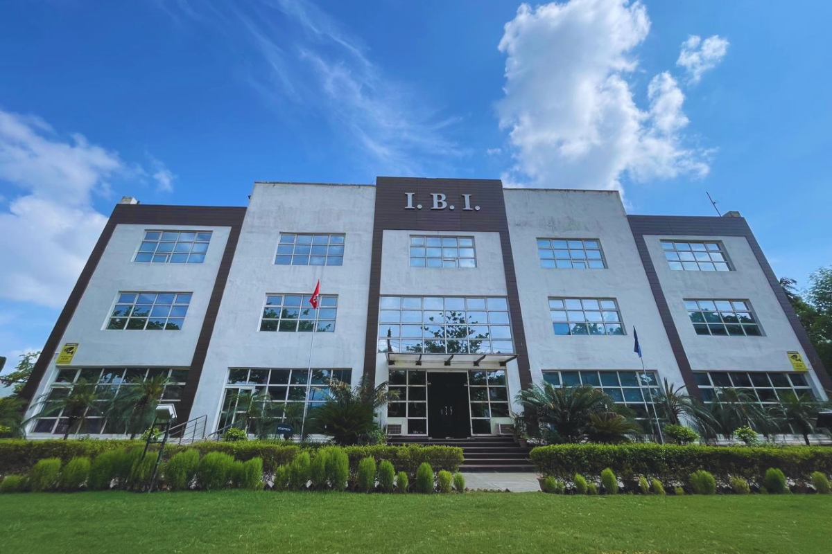 I Business Institute is a Great Choice for Management Education